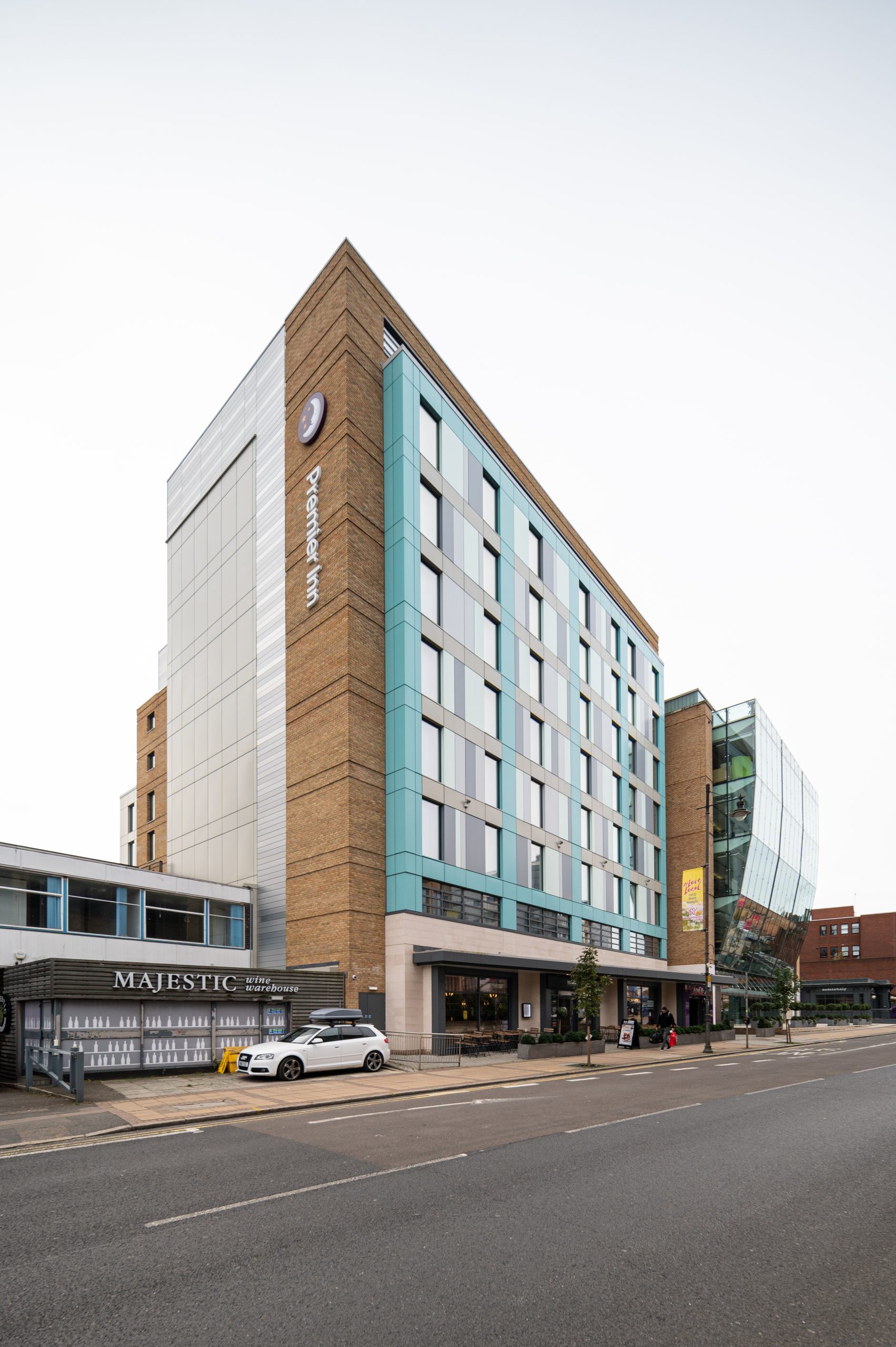 Wimbledon Premier Inn - Alufix Facades Ltd